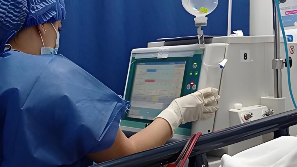 MSP aplica terapia de hemoperfusión a pacientes de Durán – Ministerio ...